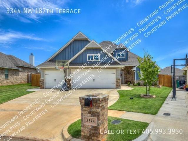 4 Br, 3 bath, Single Family 3344 Nw 187th Terrace