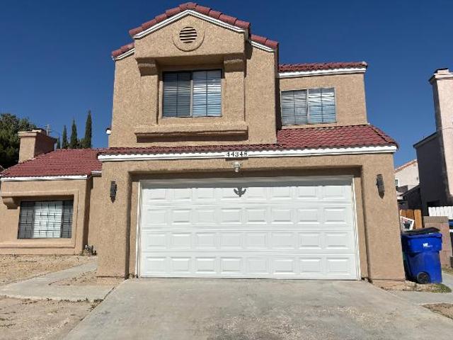 4 Br, 3 bath, Single Family 44348 27th St W
