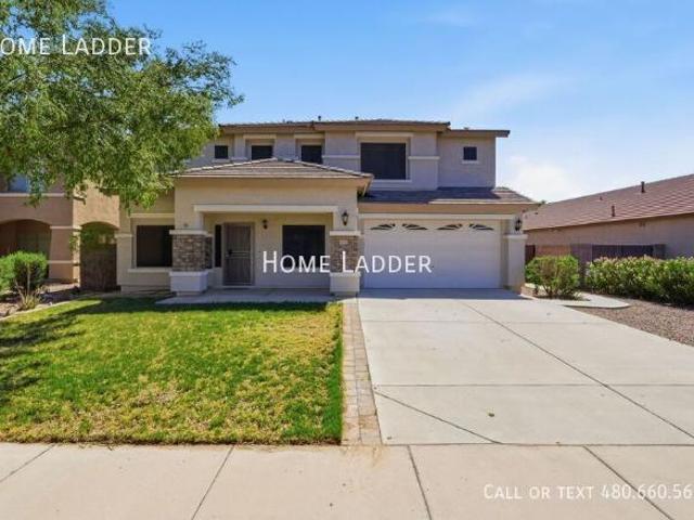 4 Br, 3 bath, Single Family 44507 W Redrock Rd