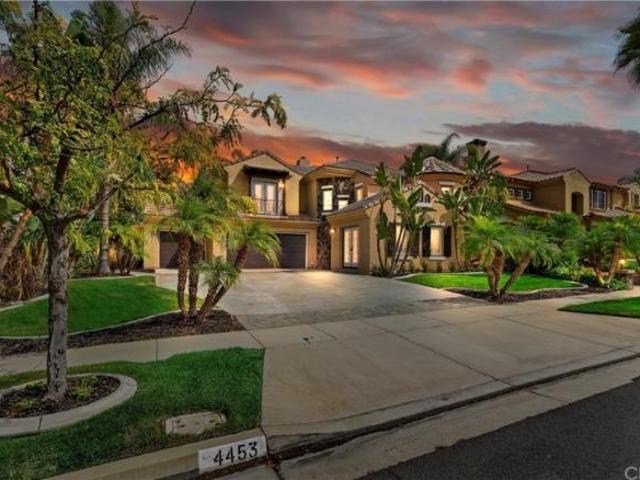 4 Br, 3 bath, Single Family 4453 Signature Drive