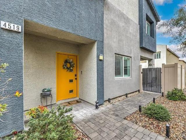 4 Br, 3 bath, Single Family 4519 Sapphire Moon
