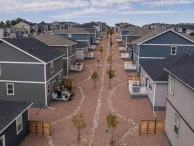 4 Br, 3 bath, Single Family 4802 Checkerspot St