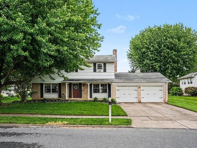 4 Br, 3 bath, Single Family 413 Pawnee Dr