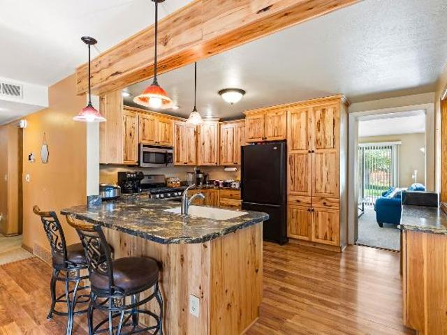 4 Br, 3 bath, Single Family 412 27th Street Northwest
