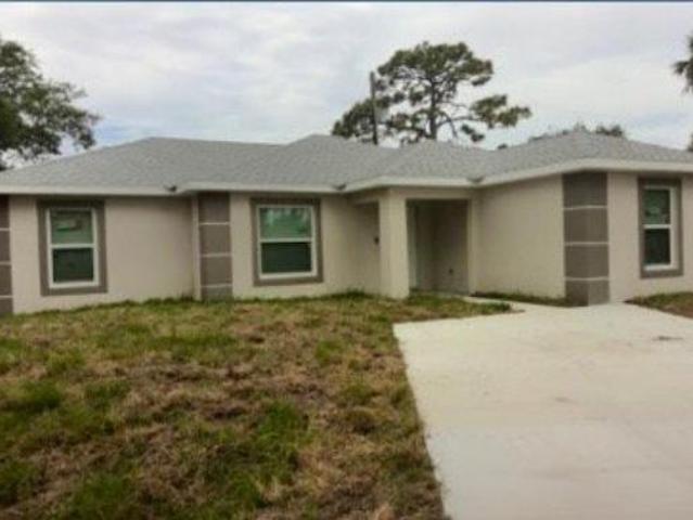 4 Br, 3 bath, Single Family 414 Miramar Rd