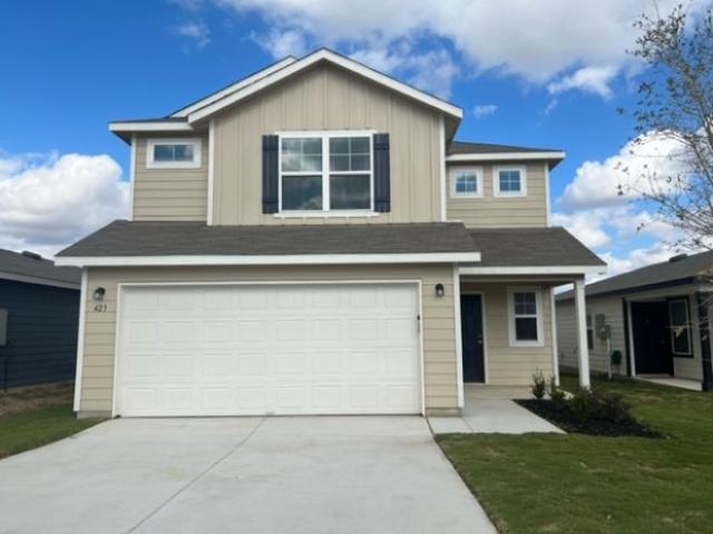 4 Br, 3 bath, Single Family 423 Russian Sage