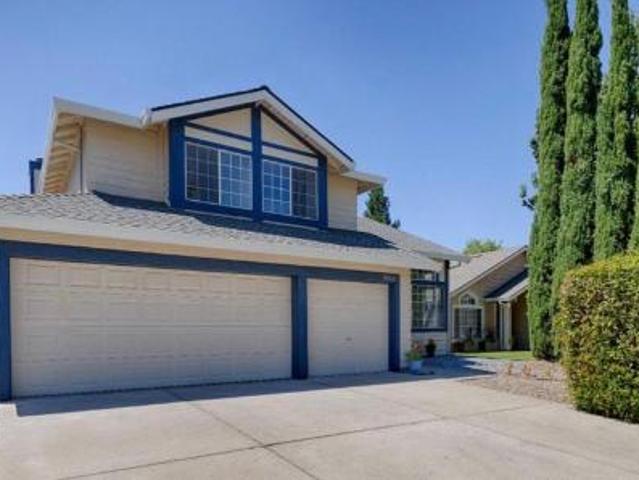 4 Br, 3 bath, Single Family 4212 Pearl Wood Way