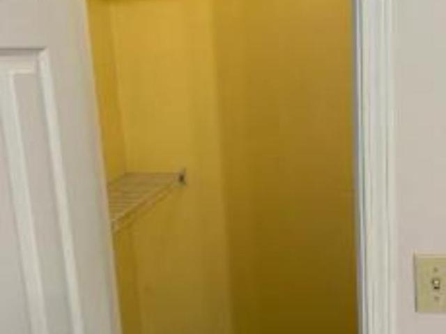 4 Br, 3 bath, Single Family 4301 Martingale Ln NW