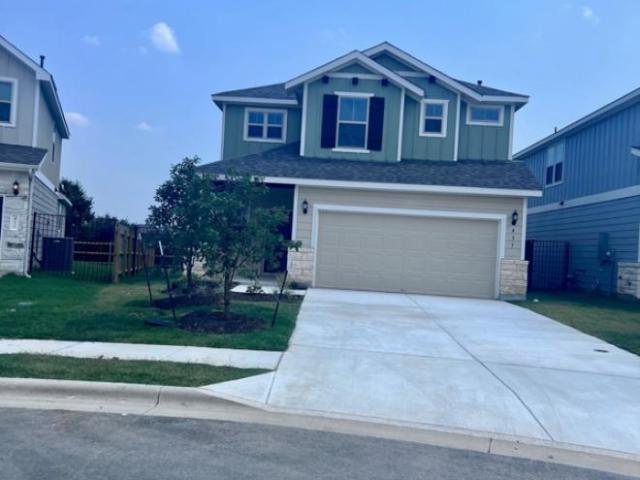 4 Br, 3 bath, Single Family 437 Pickrell Loop