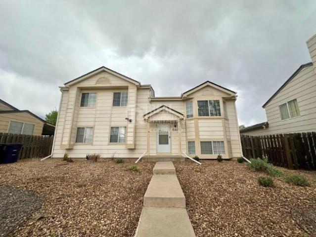 4 Br, 3 bath, Single Family 4353 Netherland St