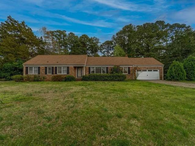 4 Br, 3 bath, Single Family 4376 Lynnville Cres