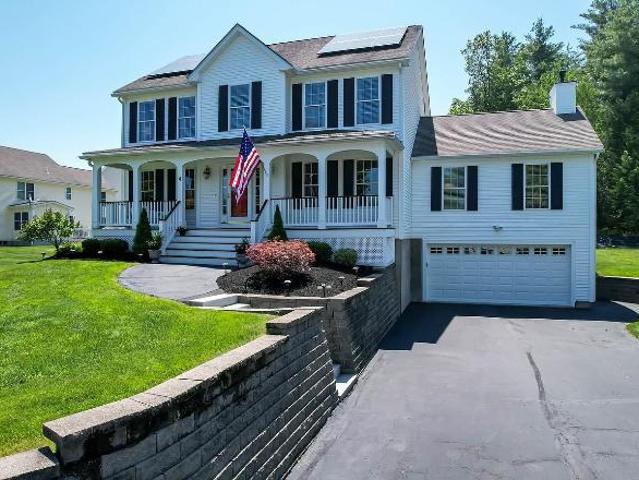 4 Br, 3 bath, Single Family 4 Chokeberry Ln