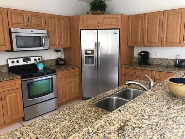 4 Br, 3 bath, Single Family 5414 NW 48th Street