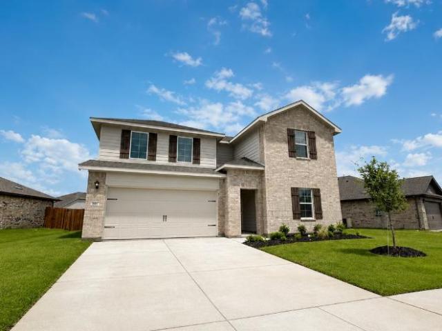 4 Br, 3 bath, Single Family 501 Pineywood Trl