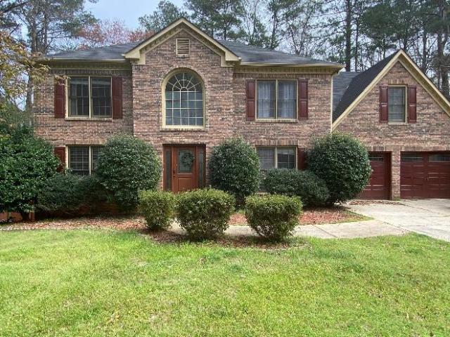 4 Br, 3 bath, Single Family 5042 Rosemeade Ct