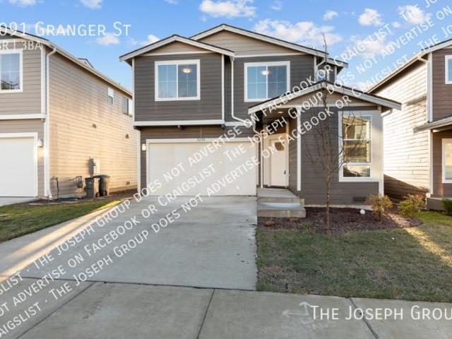 4 Br, 3 bath, Single Family 5091 Granger St