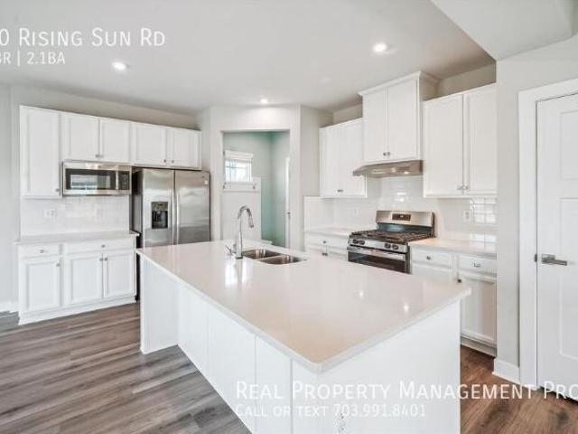 4 Br, 3 bath, Single Family 50 Rising Sun Rd