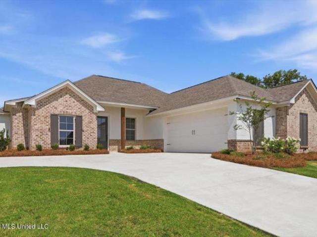 4 Br, 3 bath, Single Family 515 Portner Way