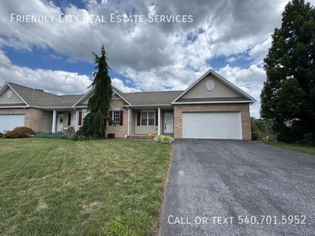 4 Br, 3 bath, Single Family 51 Cambridge Circle