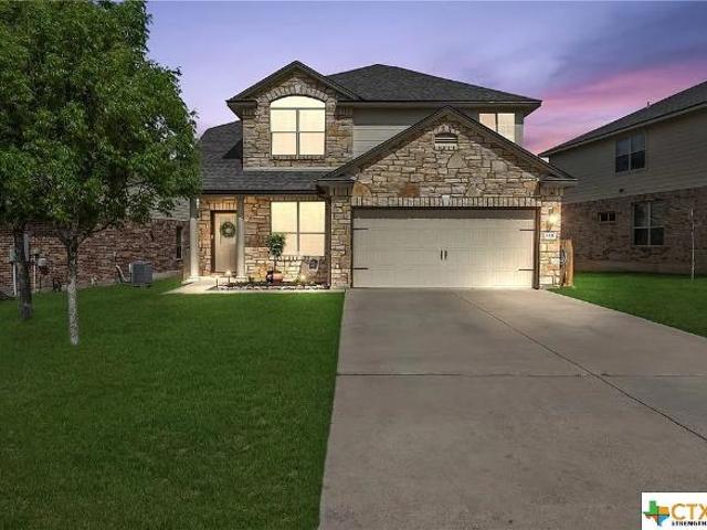 4 Br, 3 bath, Single Family 5221 Cicero Dr