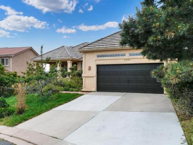 4 Br, 3 bath, Single Family 5235 Bancroft Heights