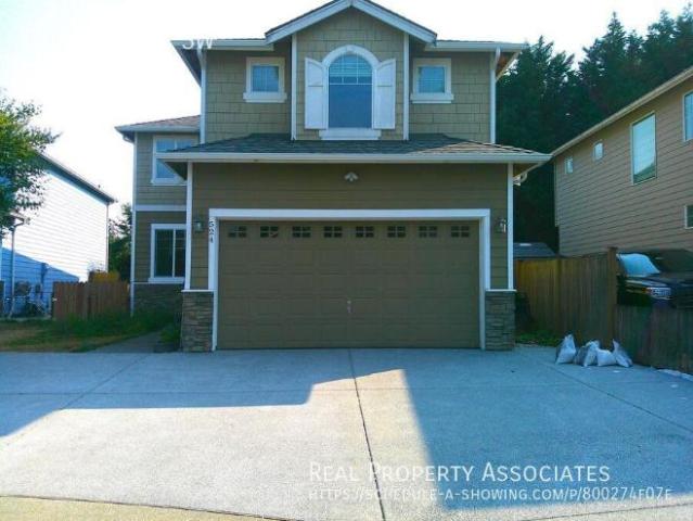4 Br, 3 bath, Single Family 524 195th St SW