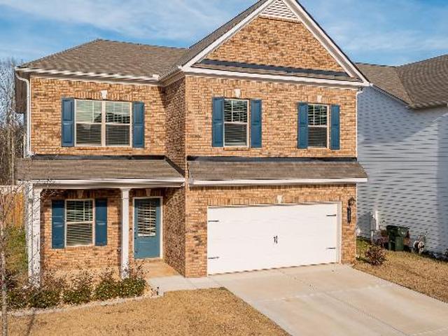 4 Br, 3 bath, Single Family 5317 Burrus Lane Southwest