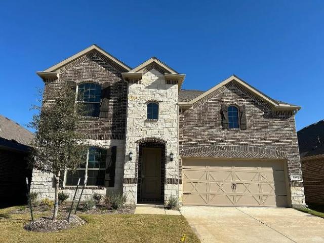 4 Br, 3 bath, Single Family 537 Breeds Hill Rd