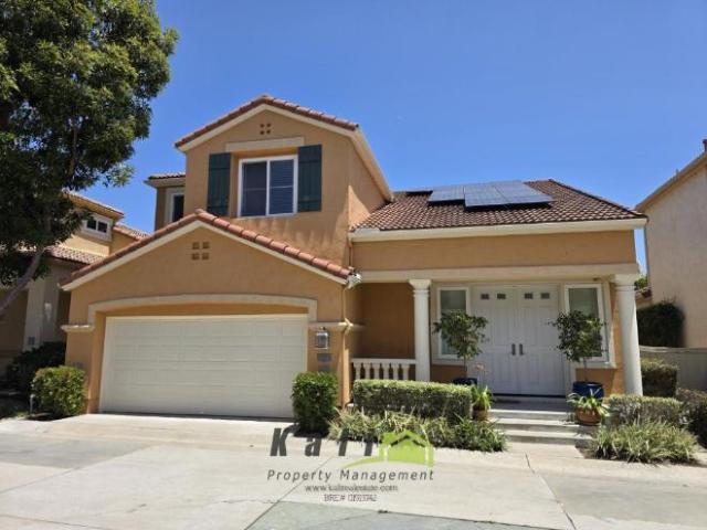 4 Br, 3 bath, Single Family 5385 Renaissance Ave
