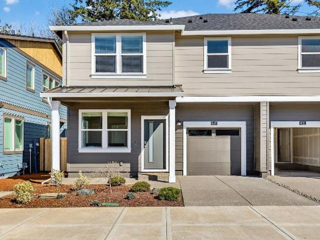 4 Br, 3 bath, Single Family 6497 SE Nasha St