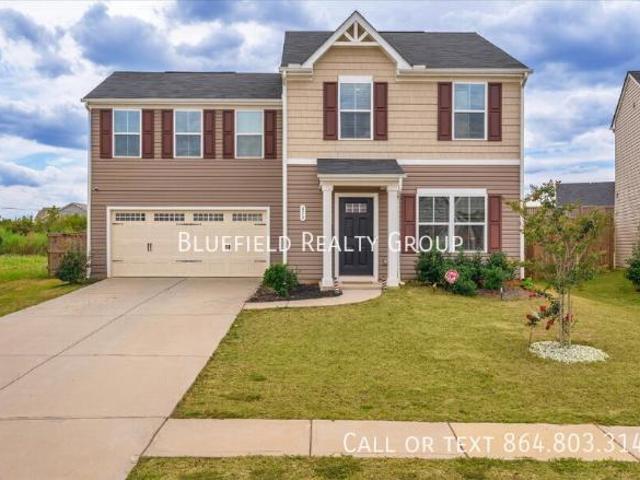 4 Br, 3 bath, Single Family 653 Mccormick Ln