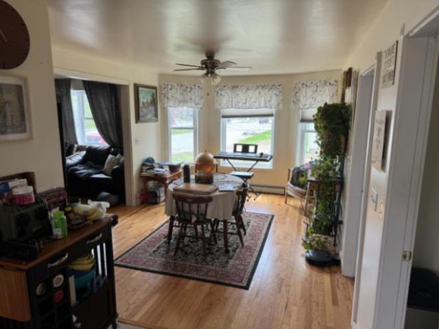 4 Br, 3 bath, Single Family 658 Maine Avenue