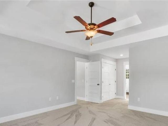 4 Br, 3 bath, Single Family 65 Plantation Rd