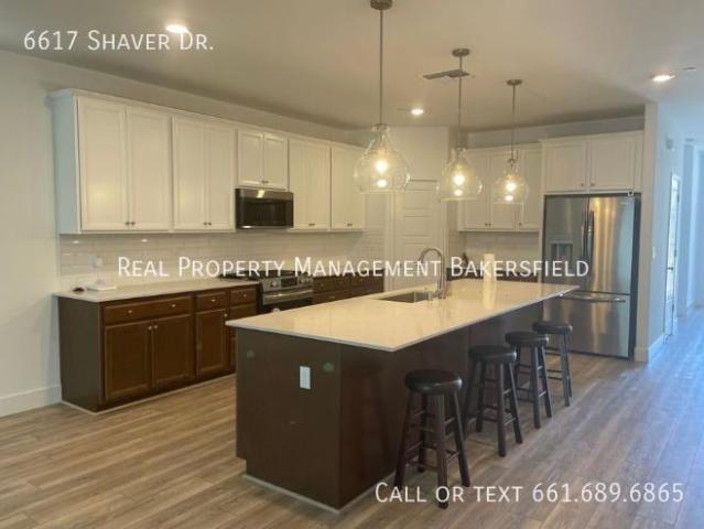 4 Br, 3 bath, Single Family 6617 Shaver Dr