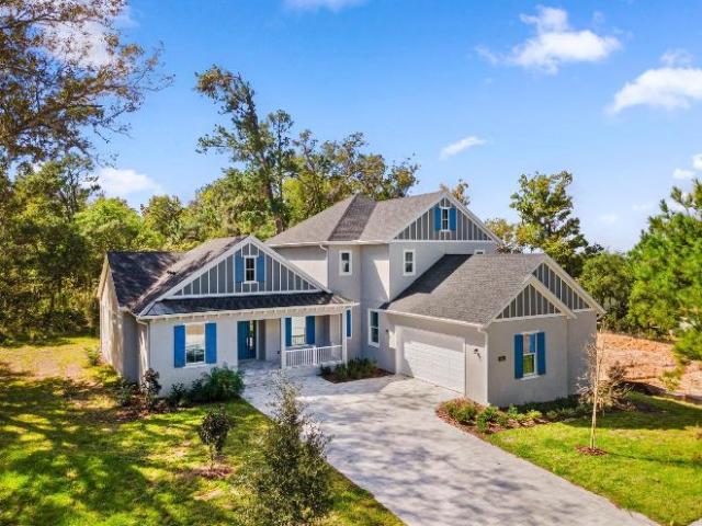 4 Br, 3 bath, Single Family 6622 Summit View Dr