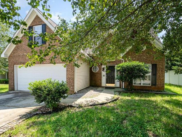 4 Br, 3 bath, Single Family 6656 Blythedale Dr