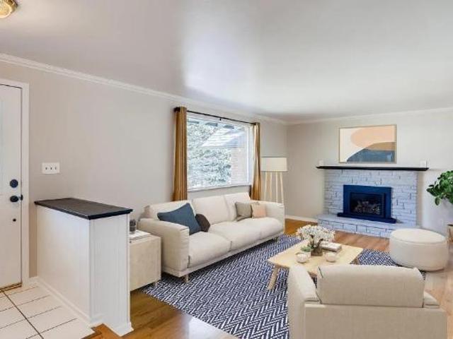 4 Br, 3 bath, Single Family 6722 W 67th Ave