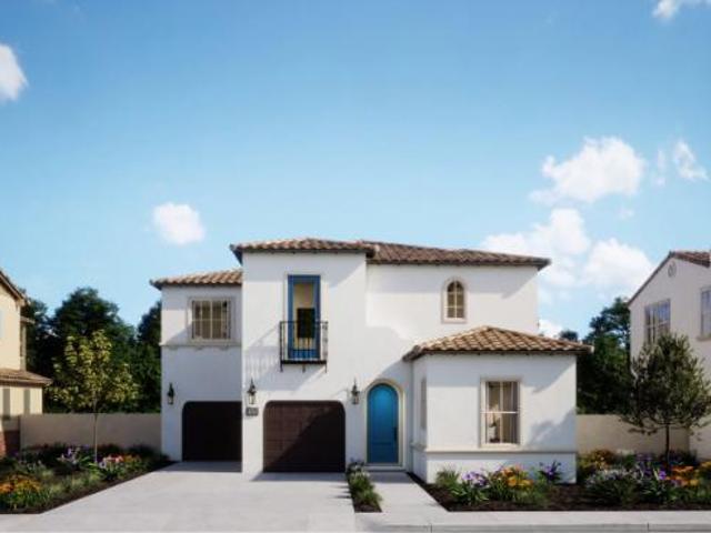 4 Br, 3 bath, Single Family 679 Edward Scholle Drive