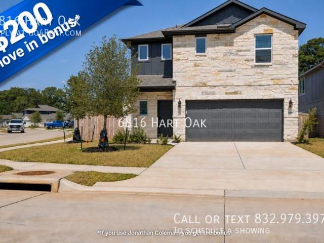 4 Br, 3 bath, Single Family 6816 Hart Oak