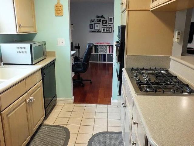 4 Br, 3 bath, Single Family 6012 Santa Barbara Ave