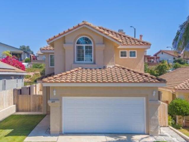4 Br, 3 bath, Single Family 609 Paseo Rio