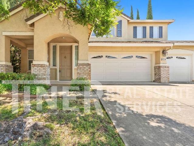 4 Br, 3 bath, Single Family 6124 Jefjen Way