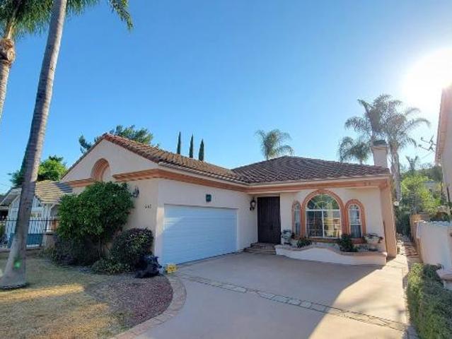 4 Br, 3 bath, Single Family 6145 Shadyglade Ave