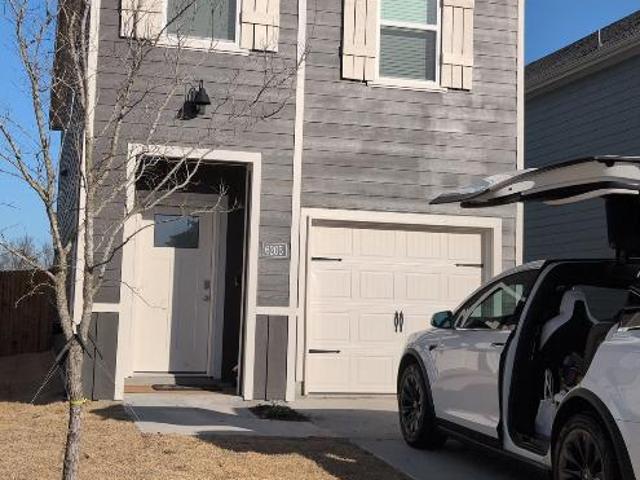 4 Br, 3 bath, Single Family 6205 Holly Spring Rd