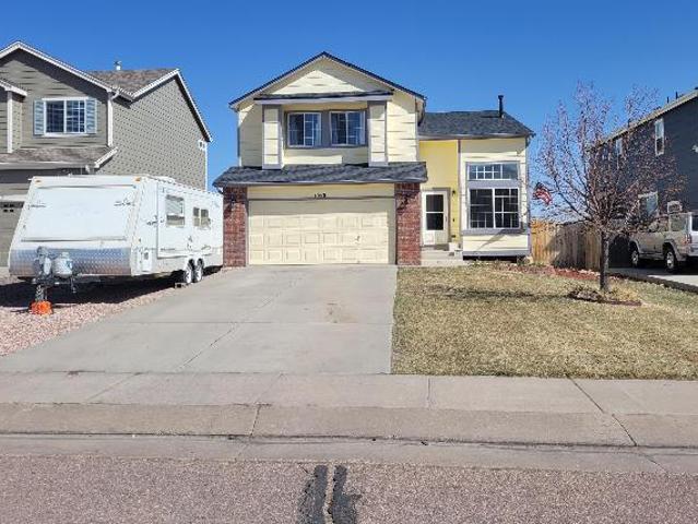 4 Br, 3 bath, Single Family 7588 Greenough Road
