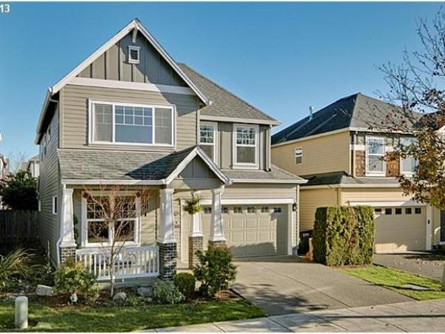 4 Br, 3 bath, Single Family 764 NE 61 St Ave