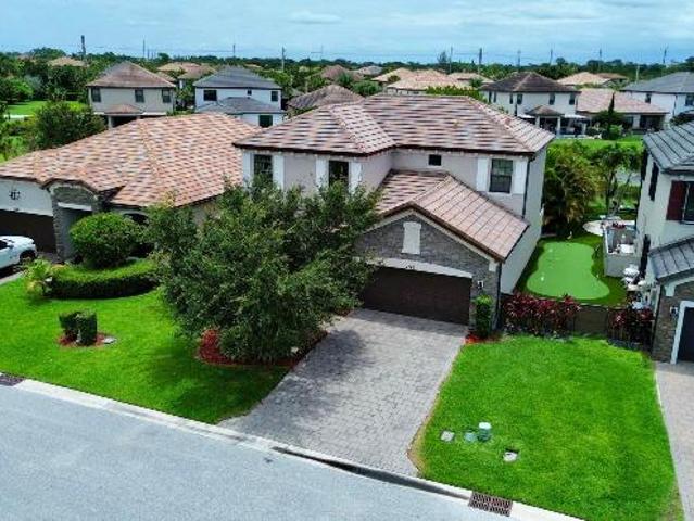 4 Br, 3 bath, Single Family 7146 Sandgrace Lane