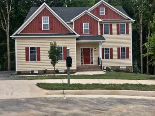 4 Br, 3 bath, Single Family 718 Bella Way