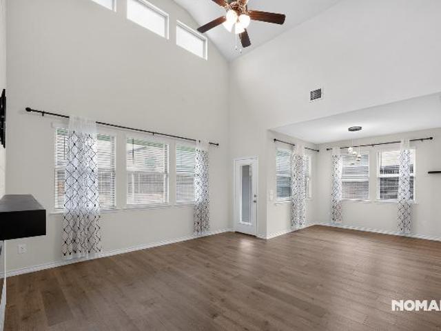 4 Br, 3 bath, Single Family 7225 Raynor Pl