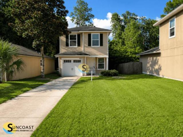 4 Br, 3 bath, Single Family 8406 Oden Ave